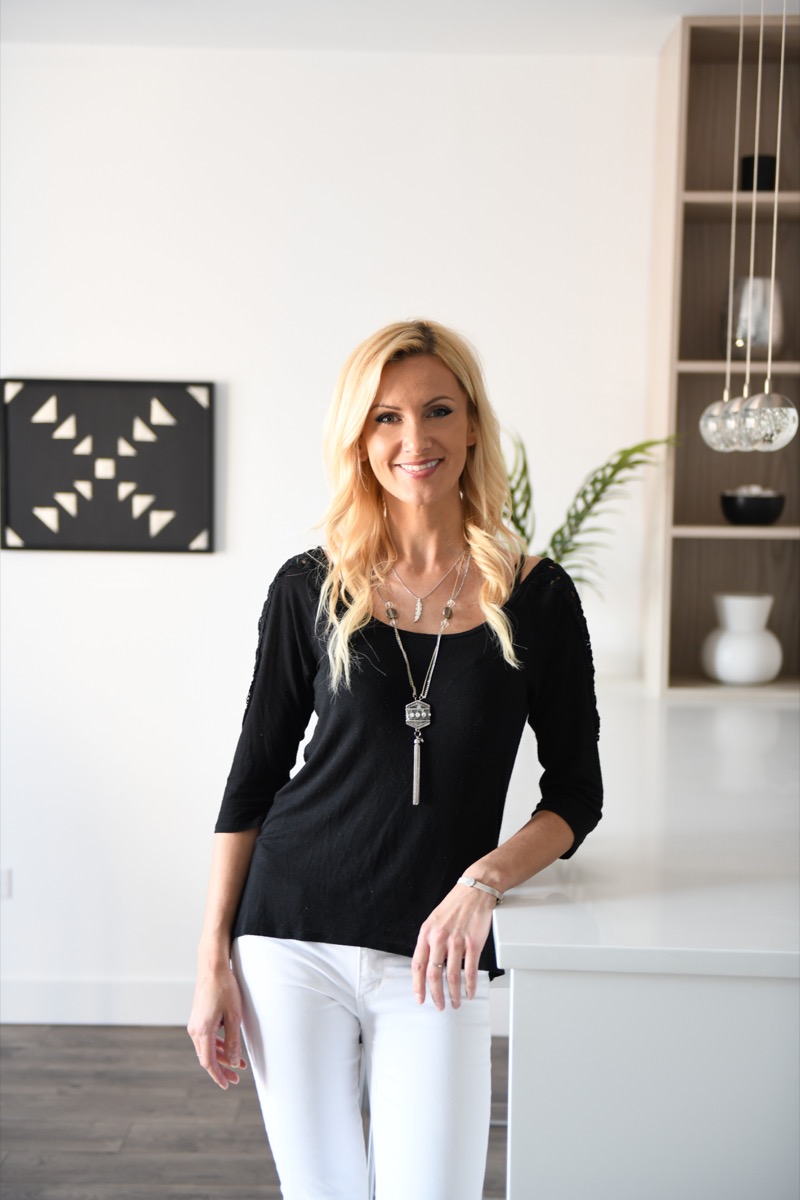 Iv Design | Sophisticated & Modern Interior Design Services